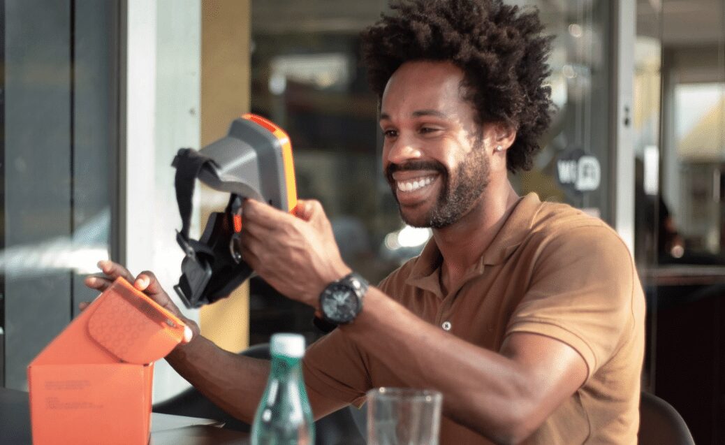 Discord - The Movie (2021) com Danny DeVito e Awkwafina - Update or Die!